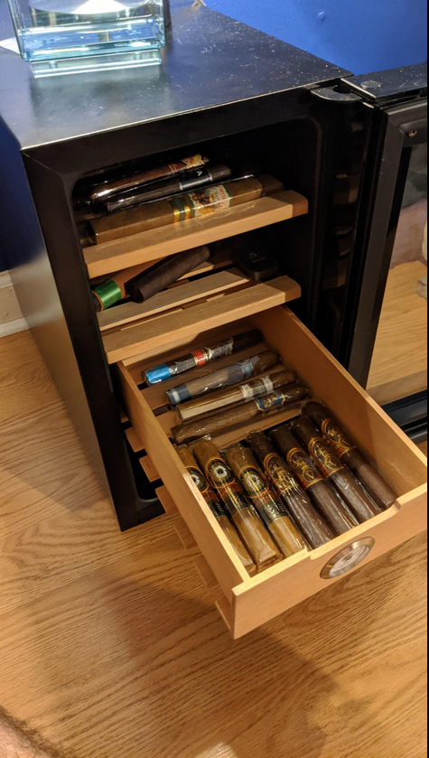 Audew JC-23C1 Electronic Cigar Cooler Humidor,150-Cigar, with Spanish ...